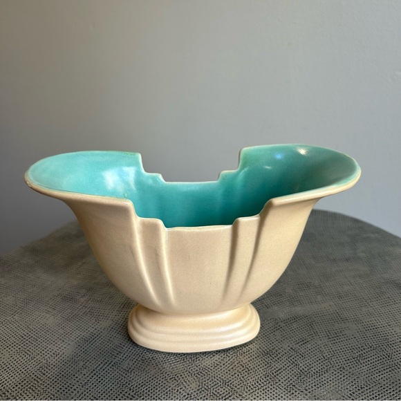 Rumrill | Accents | Rumrill Pottery Vintage 93s Art Deco Vase Pedestal ...